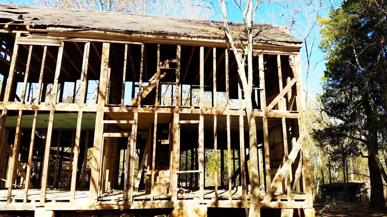 RECLAIMED STRUCTURES | Southern Lumber Reclaimed