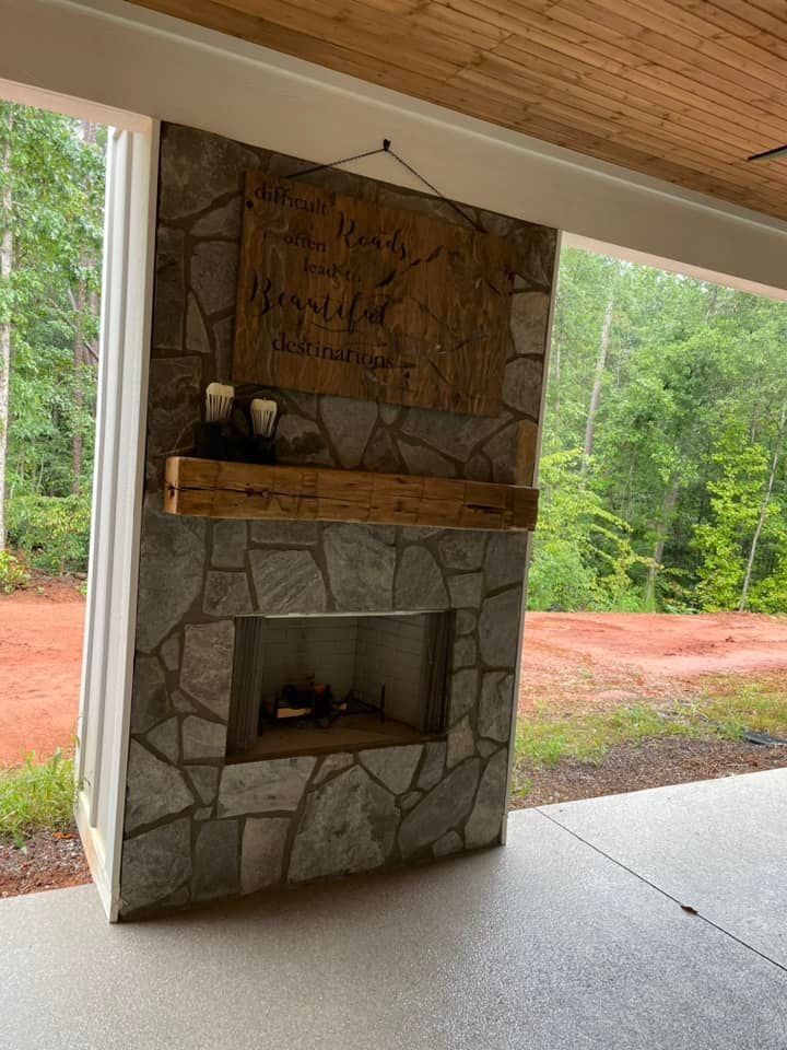Mantle & Beams | Southern Lumber Reclaimed