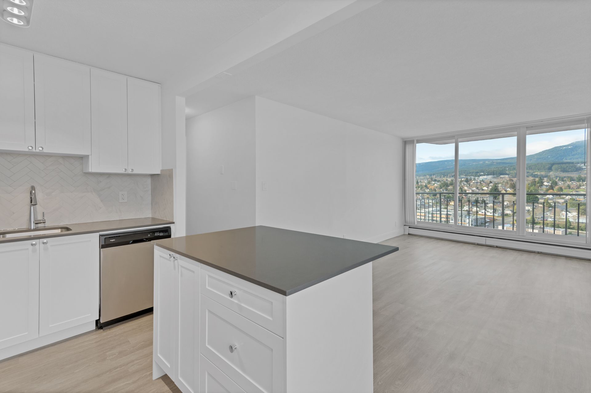 Seacrest Apartments - Gallery