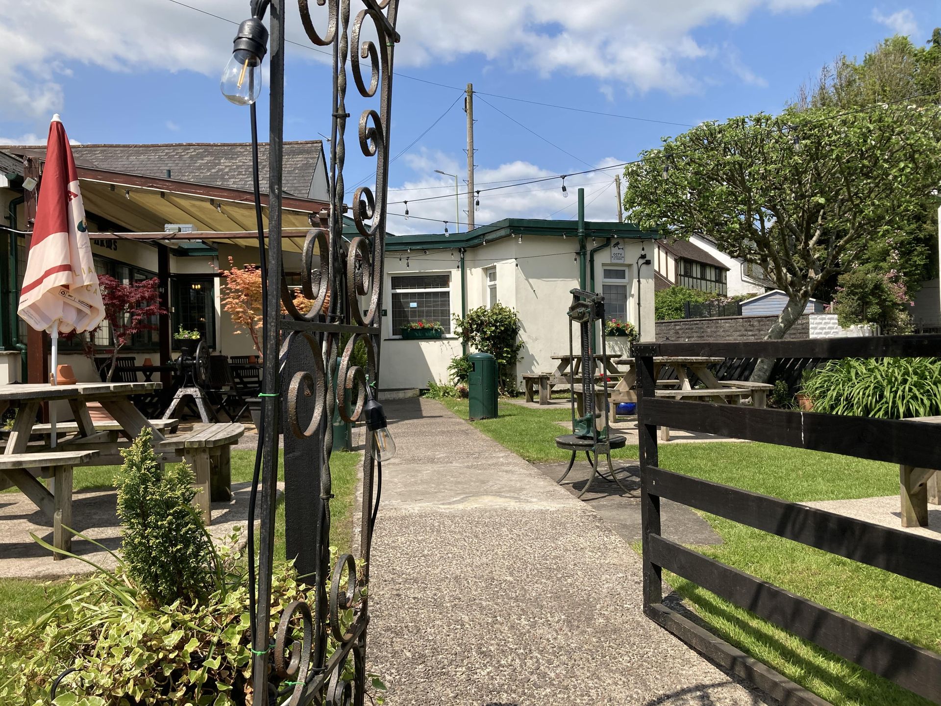 Dynevor Arms - Pub and Restaurant - Groes-Faen