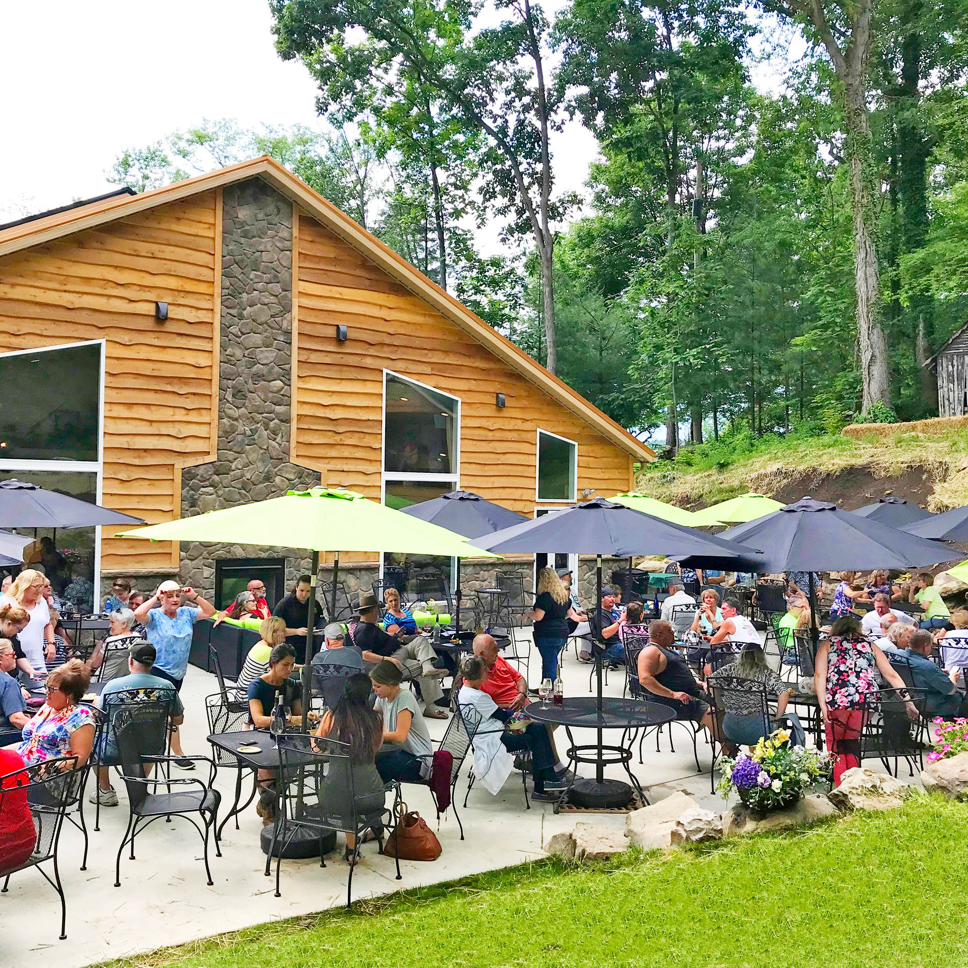 Hans' Place | Restaurant | Winery | Live Music | Ohio's Amish Country