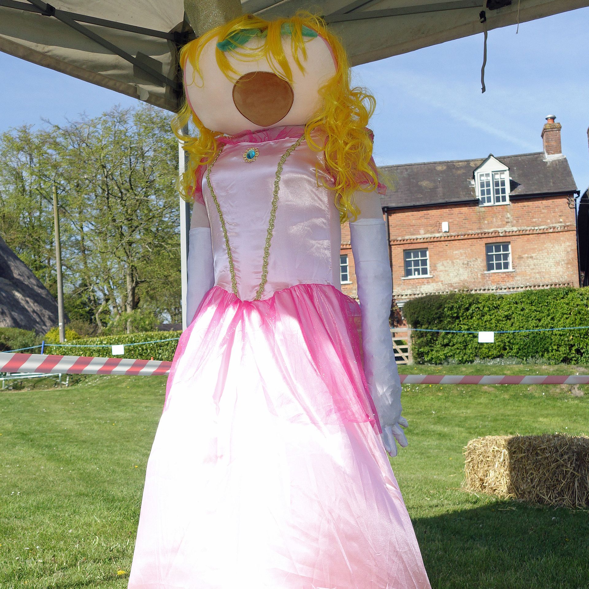 Urchfont Scarecrow Festival | 2022 Scarecrow Gallery