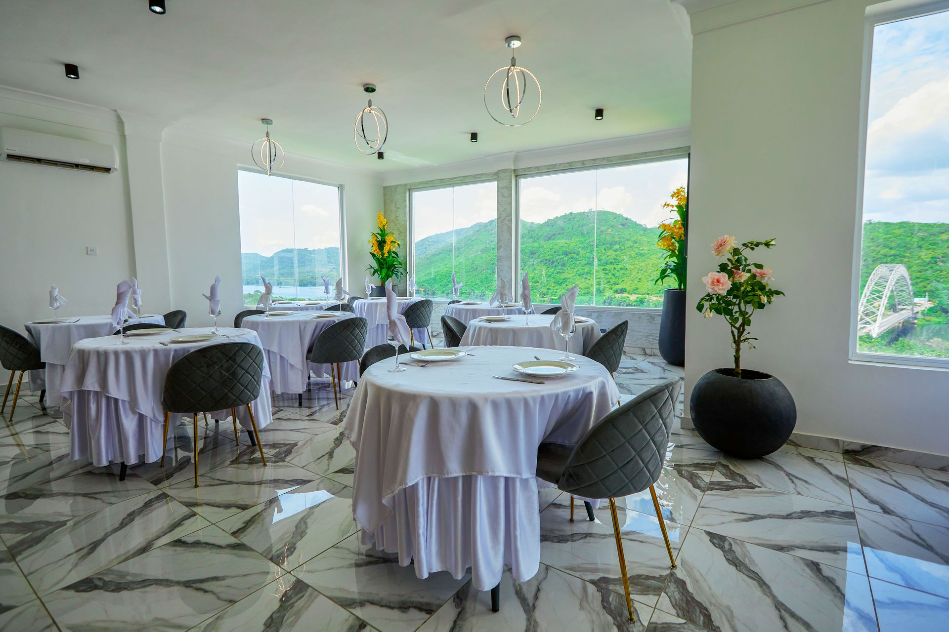 Gallery | BridgeView Resort | Akosombo, Ghana