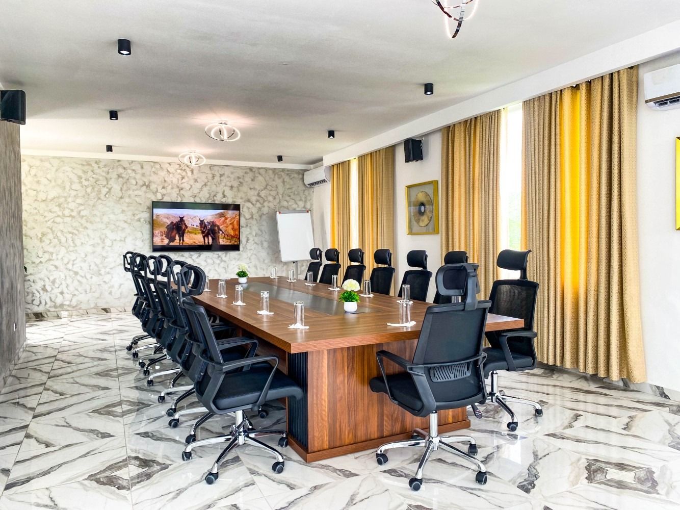 Gallery | BridgeView Resort | Akosombo, Ghana