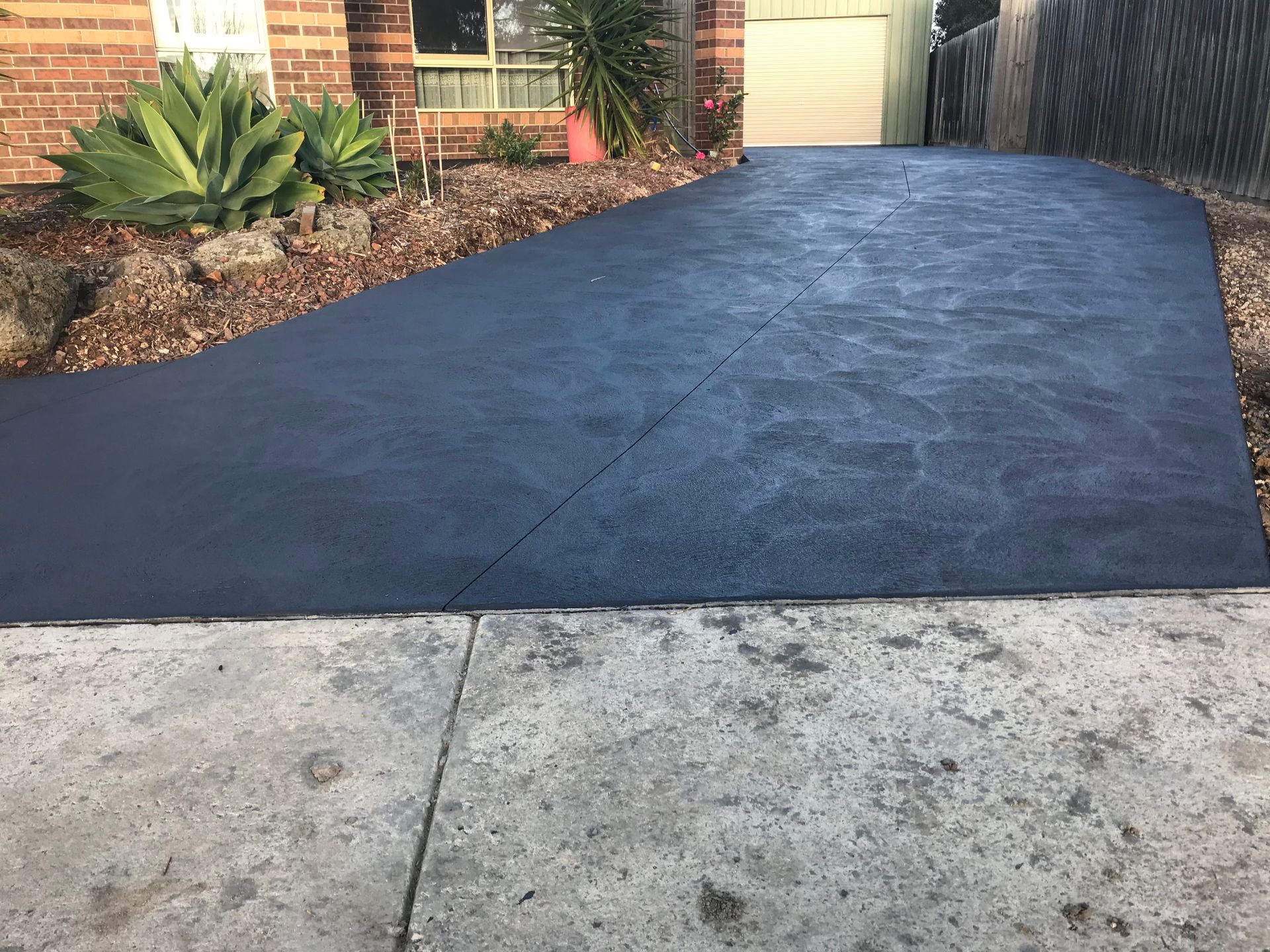 Coloured & Plain Concrete Supplier | Melbourne, VIC