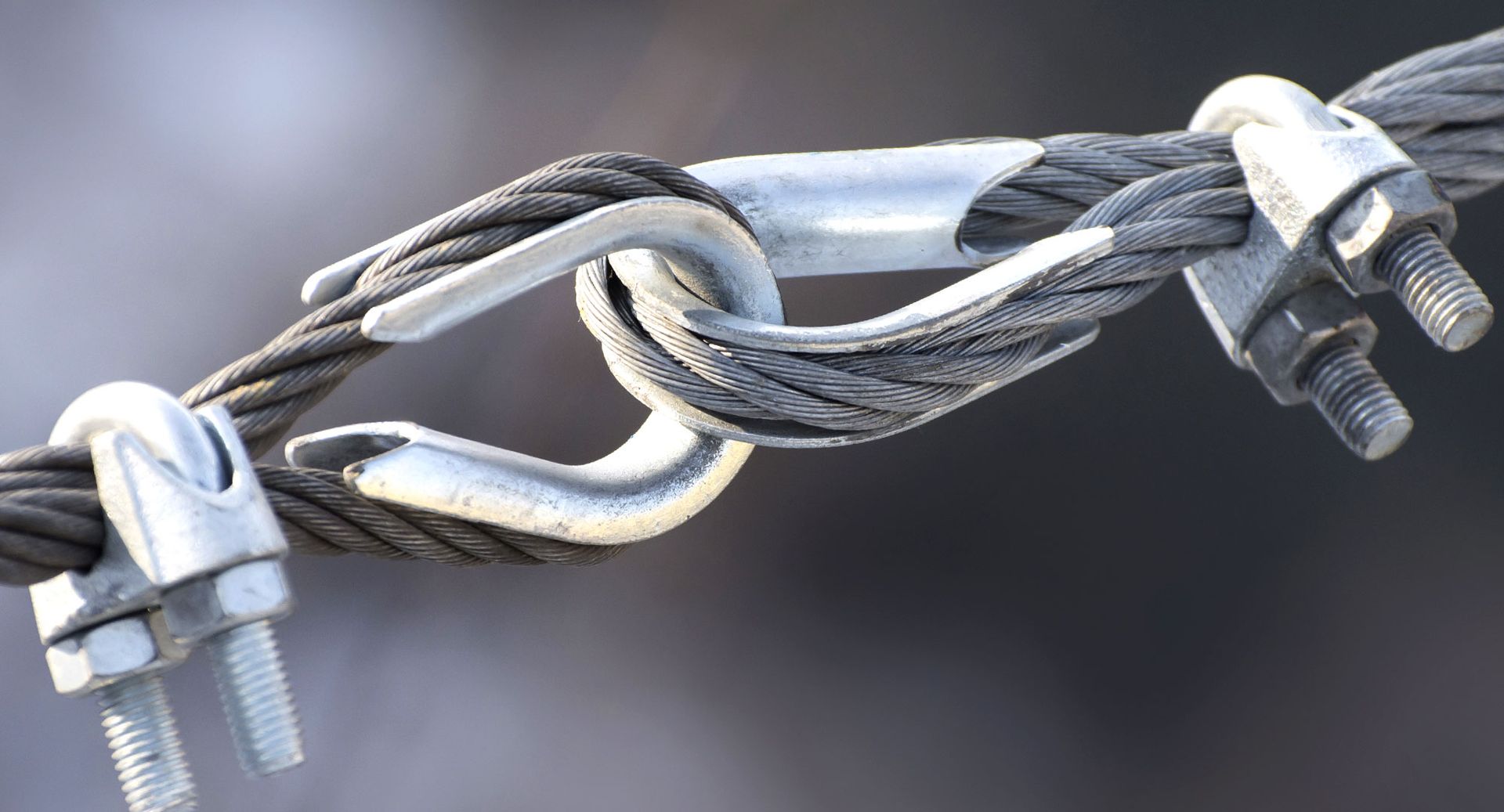 ¿Qué son los estrobos de acero?