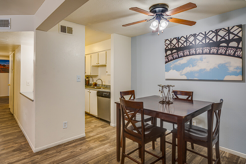 Home | Eclipse Apartments