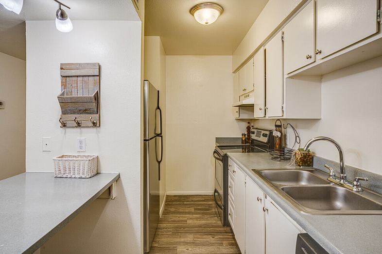 Home | Eclipse Apartments