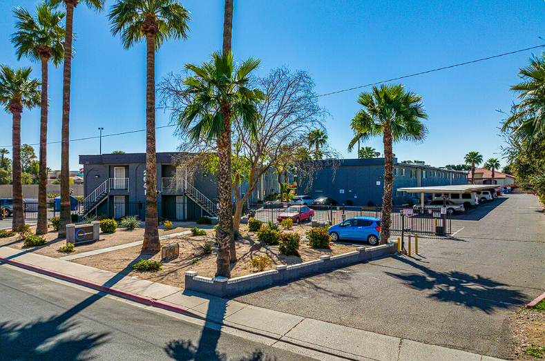 Home | Eclipse Apartments