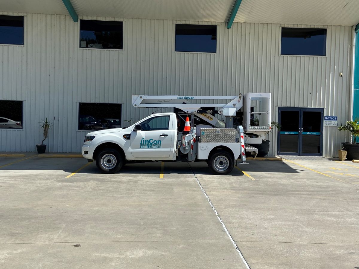 Truck-mounted access platform hire