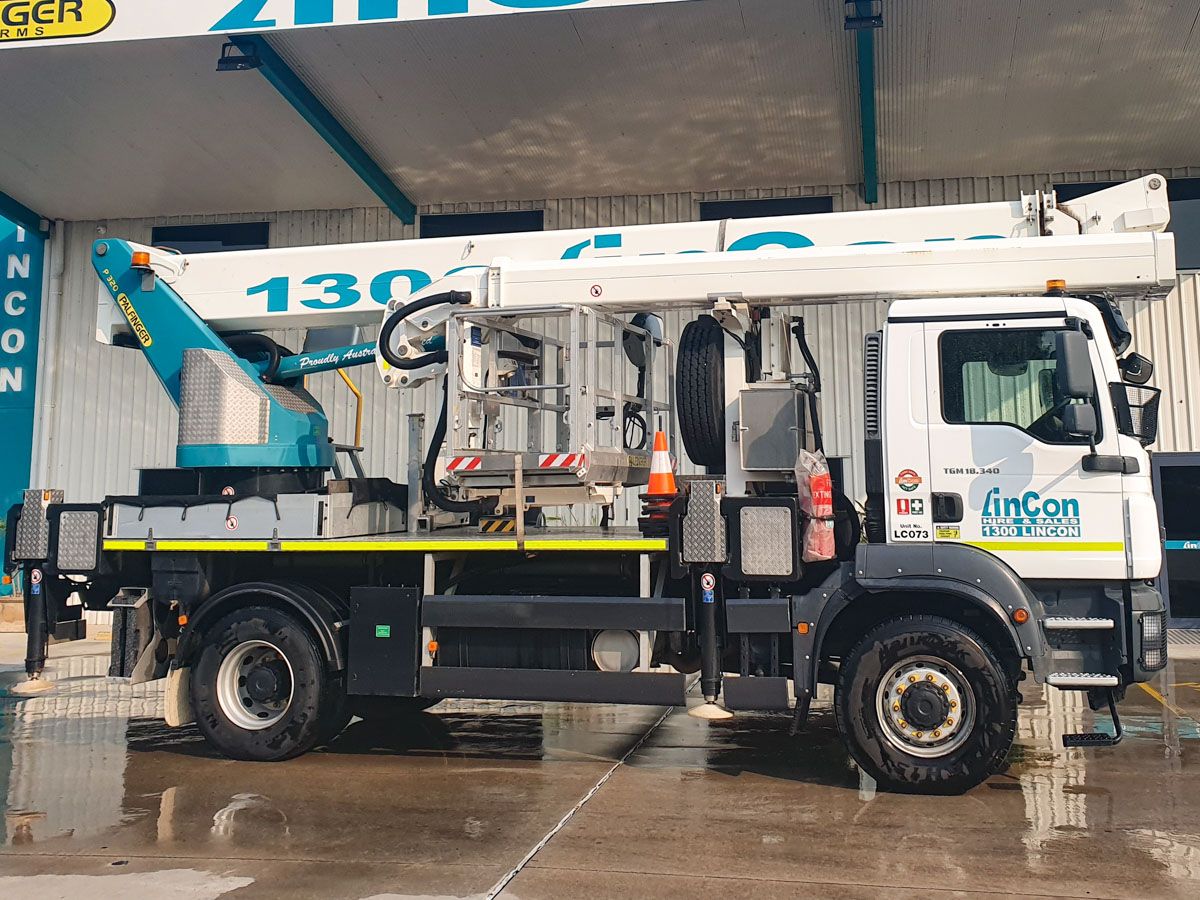 WT1000 Access platform hire