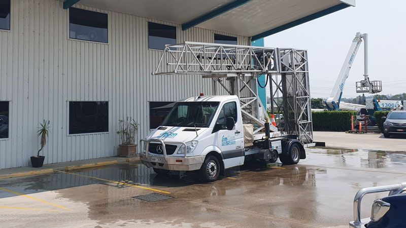 Truck-mounted access platform hire