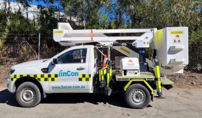 WT530 Access platform hire