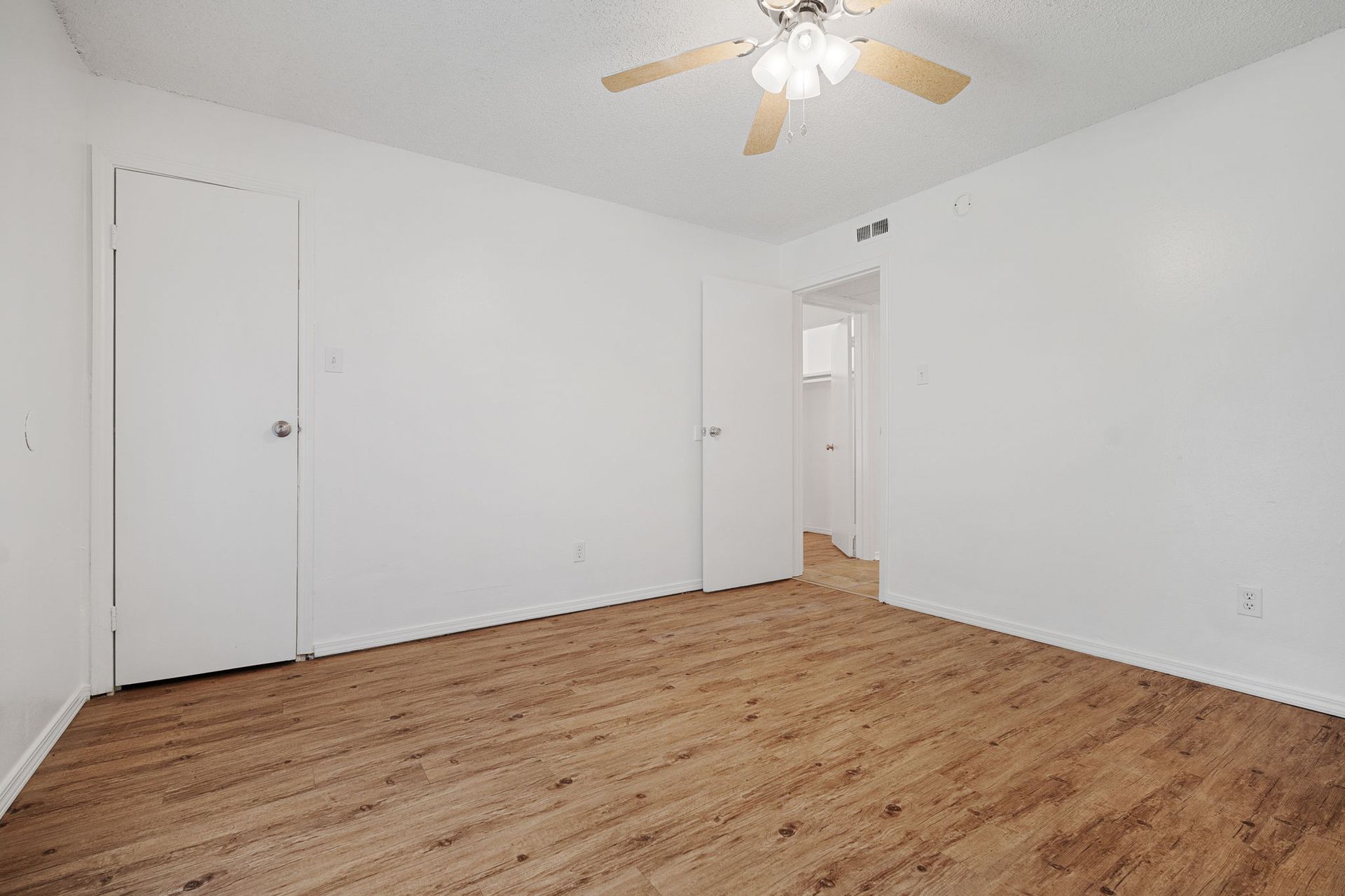 Fresh Apartment Living - Southbrooke Apartments Home