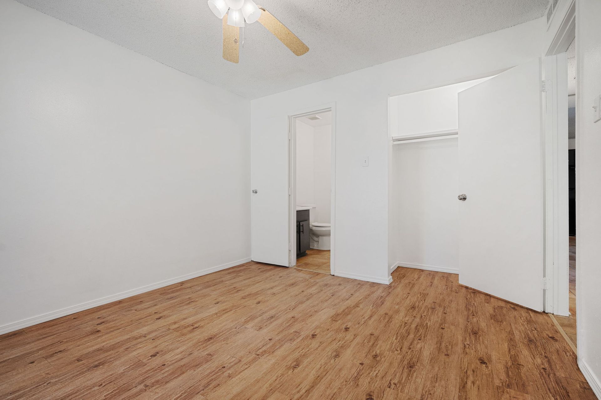 Fresh Apartment Living - Southbrooke Apartments Home