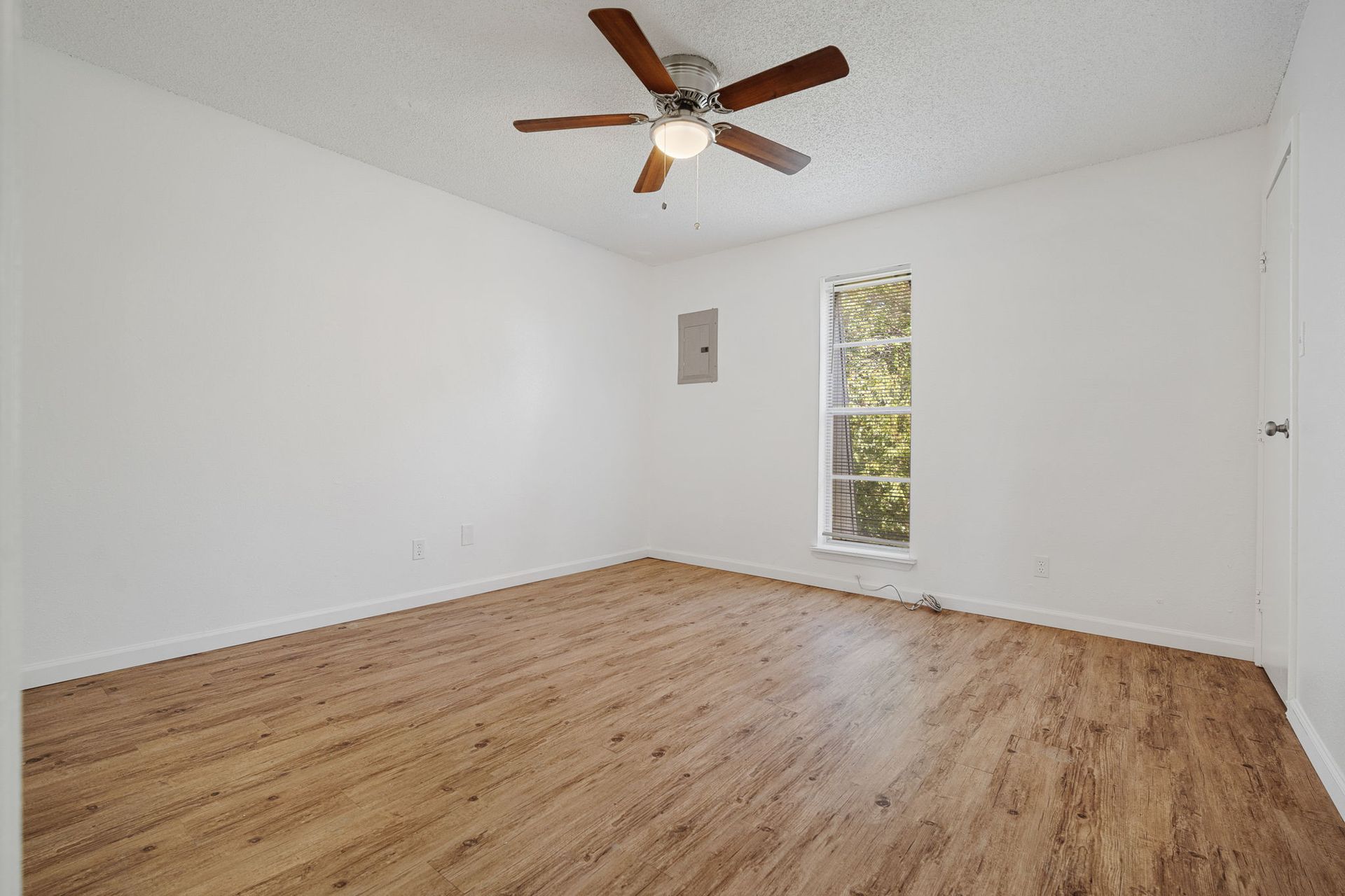 Fresh Apartment Living - Southbrooke Apartments Home