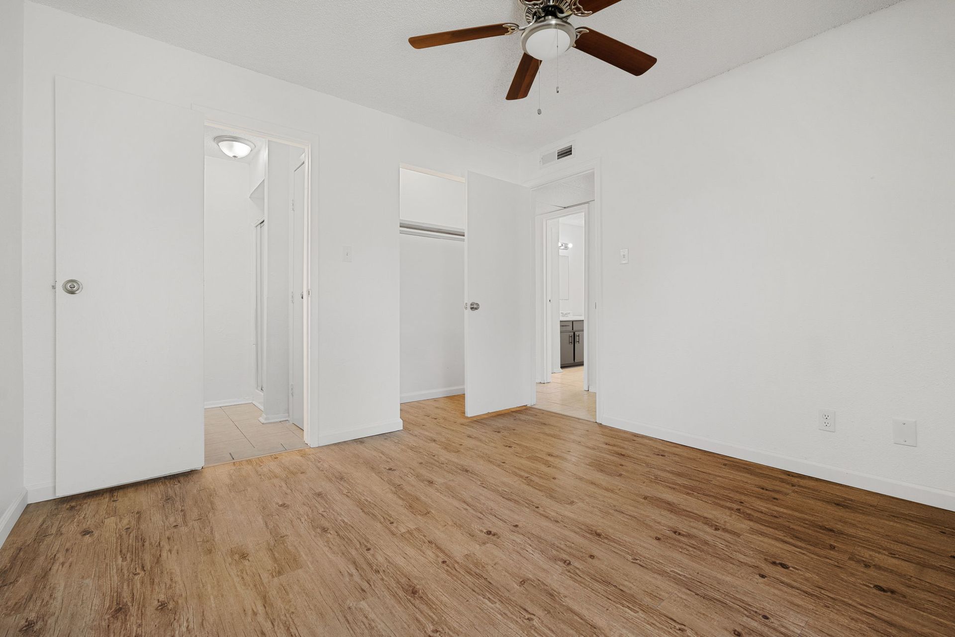 Fresh Apartment Living - Southbrooke Apartments Home