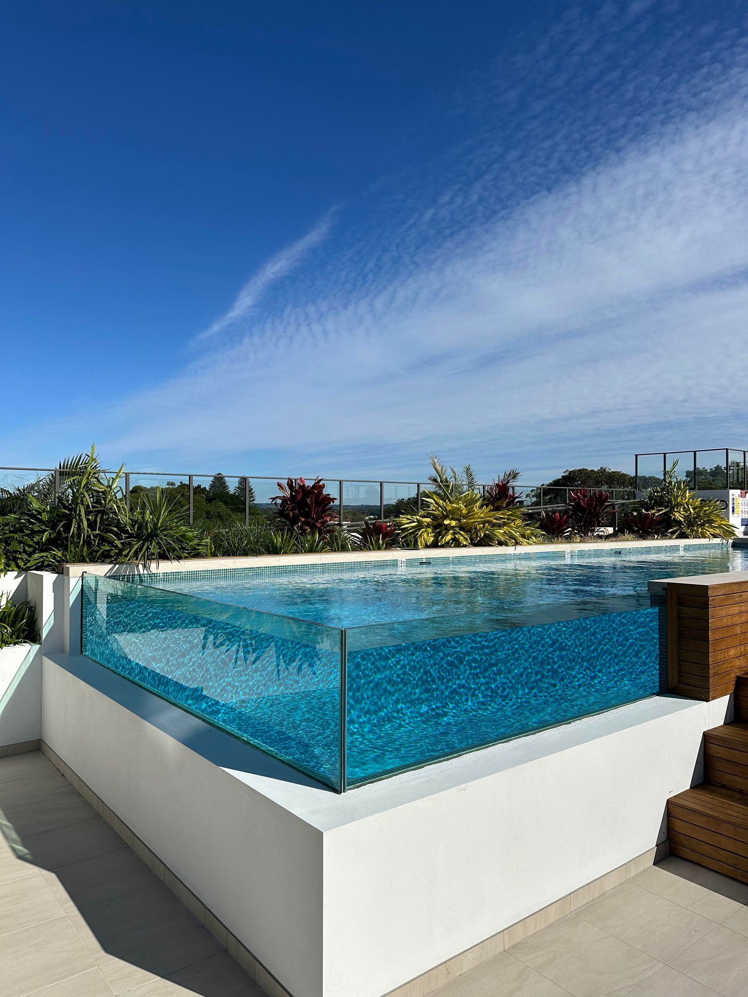 Glass Pool Windows Australia | Pool Glaziers on the Mid North Coast