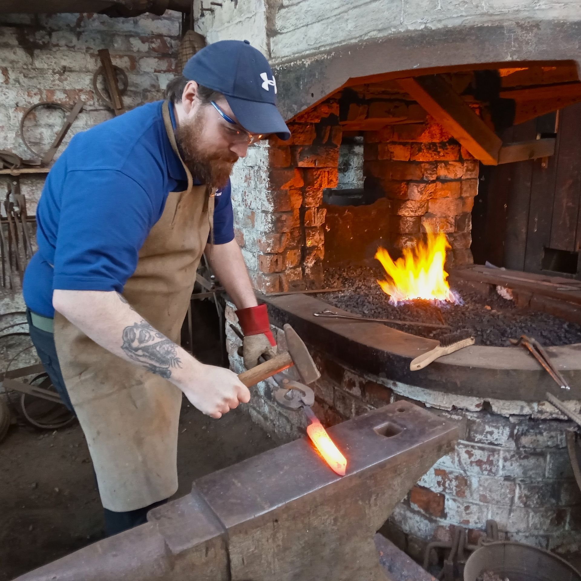 Bladesmith course | A D Price Metalcraft Cheshire
