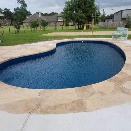 The Pecos Fiberglass Pool | Houston, TX