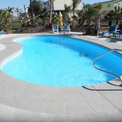 The Pecos Fiberglass Pool | Houston, TX