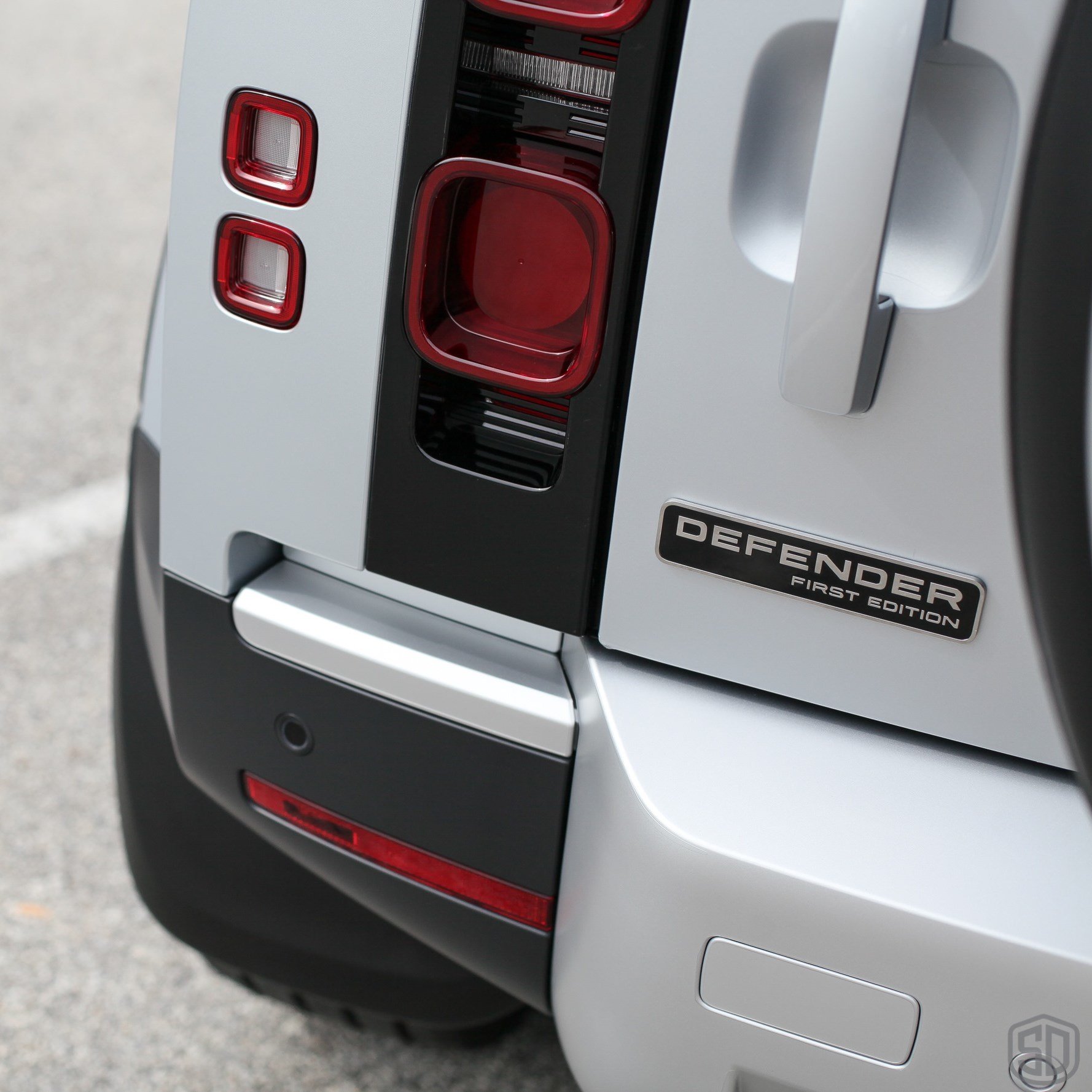 2021 Land Rover Defender 90 First Edition Stealth Restyling