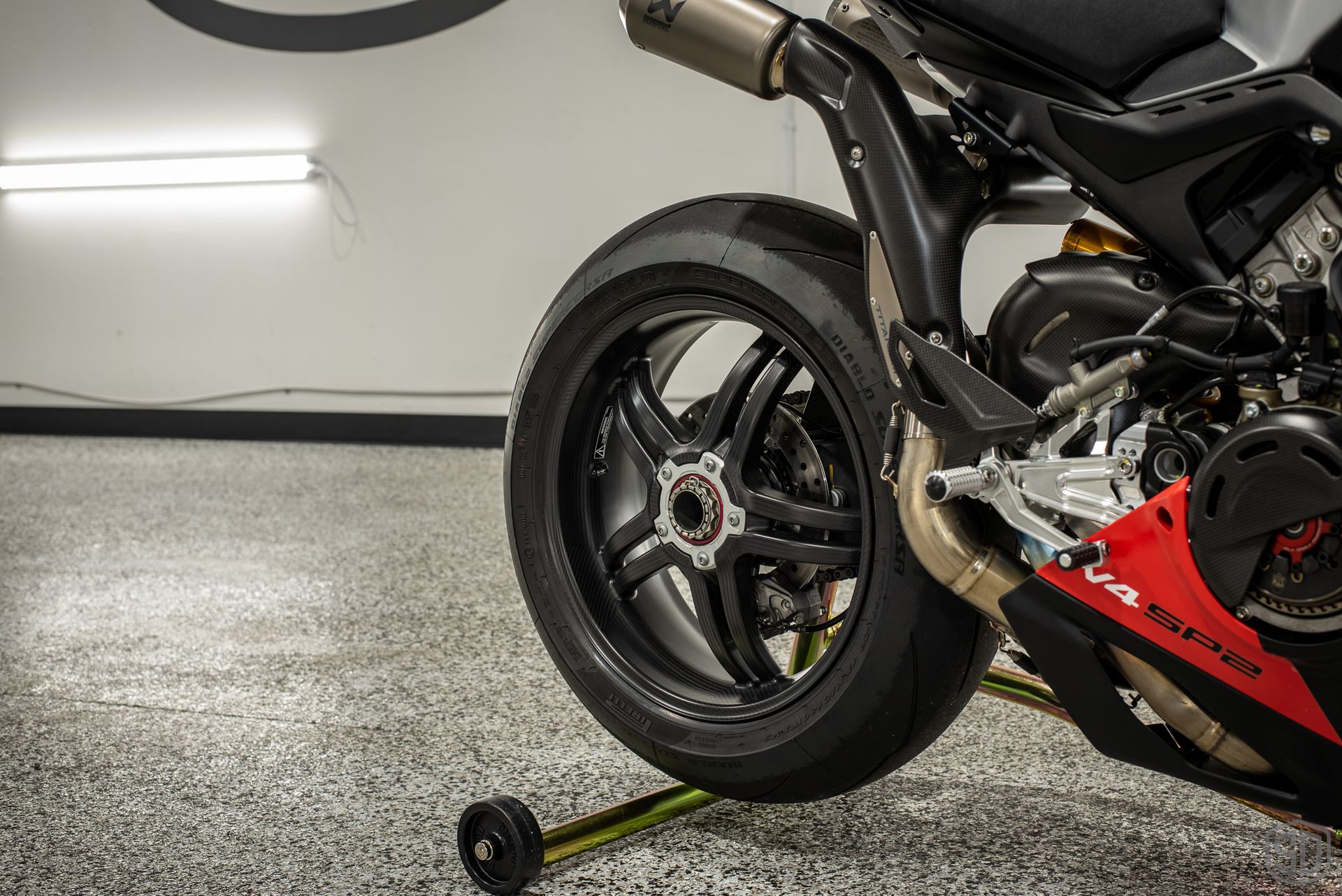 Ducati Panigale Detailing Suntek PPF Modesta Coatings