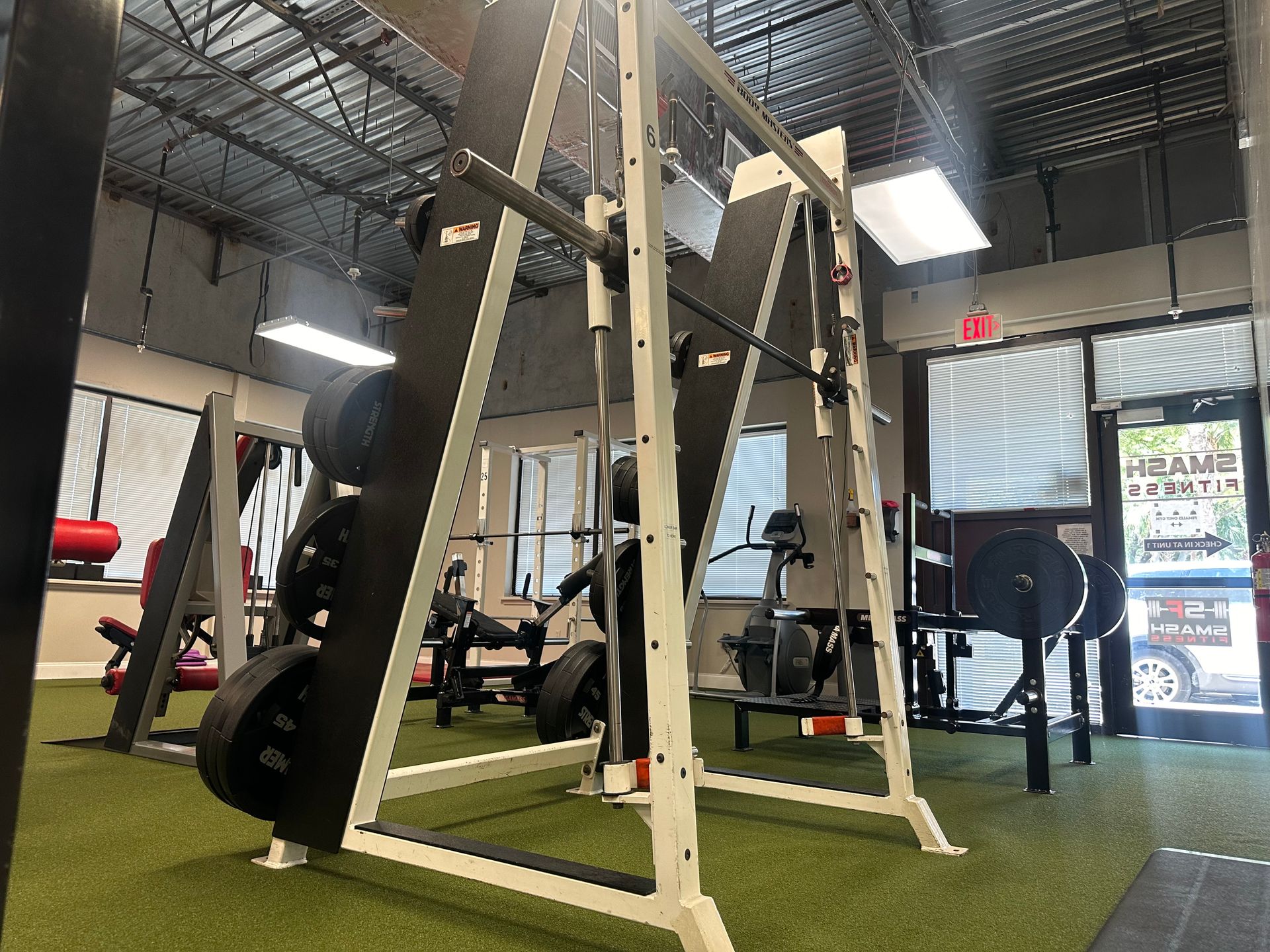 24 Hour Gym Access - Saunas, Personal Trainers & More | Ft Myers, FL ...