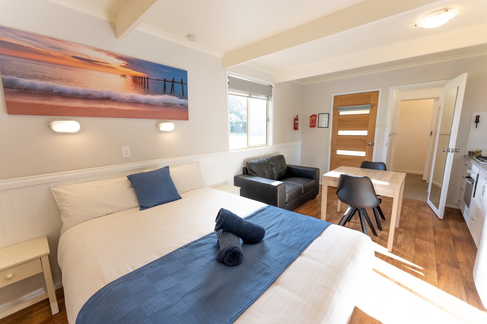 Gum Tree Caravan Park - Port Fairy, VIC - Accommodation