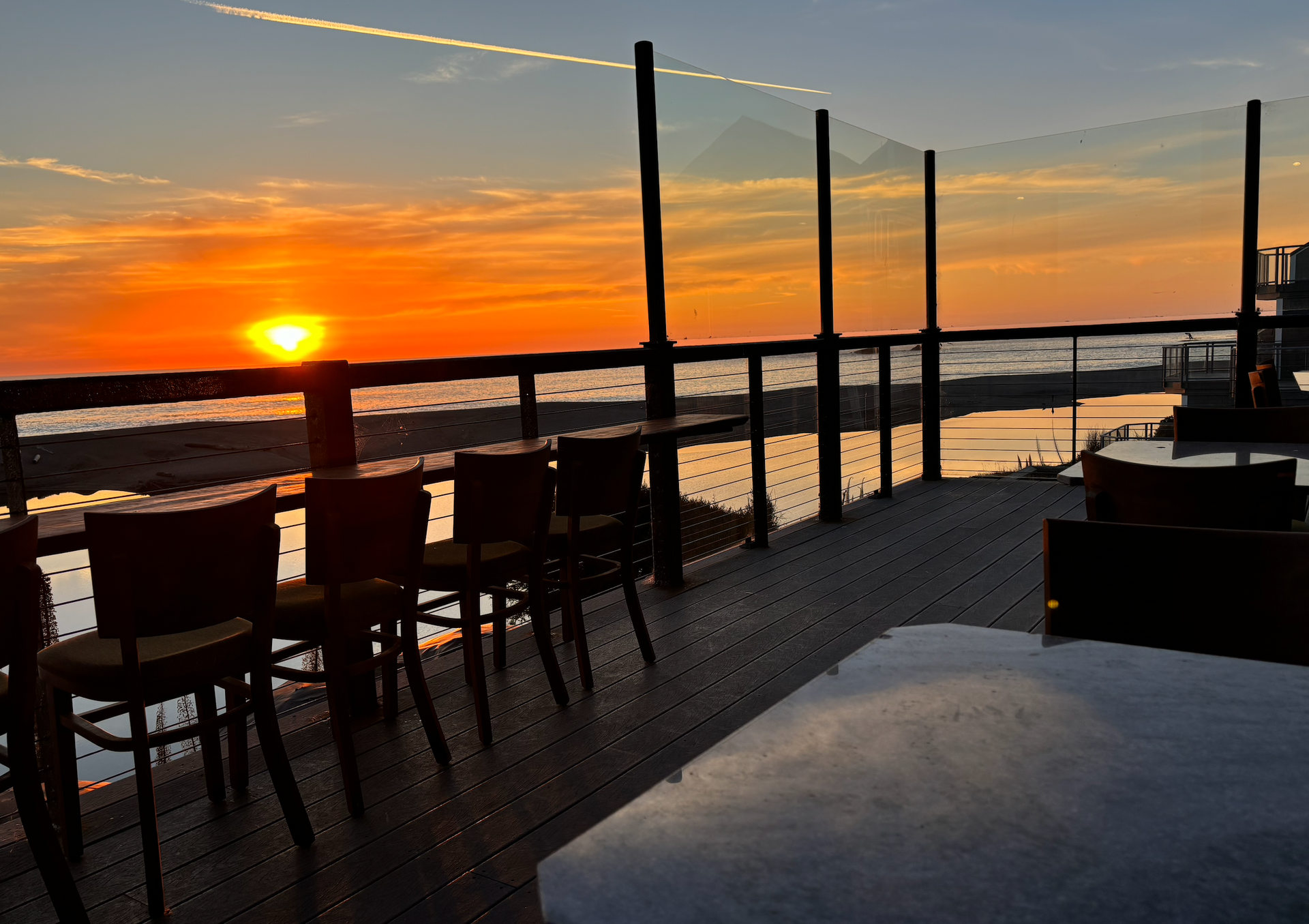 Restaurant & Bar | The Hotel Breakers