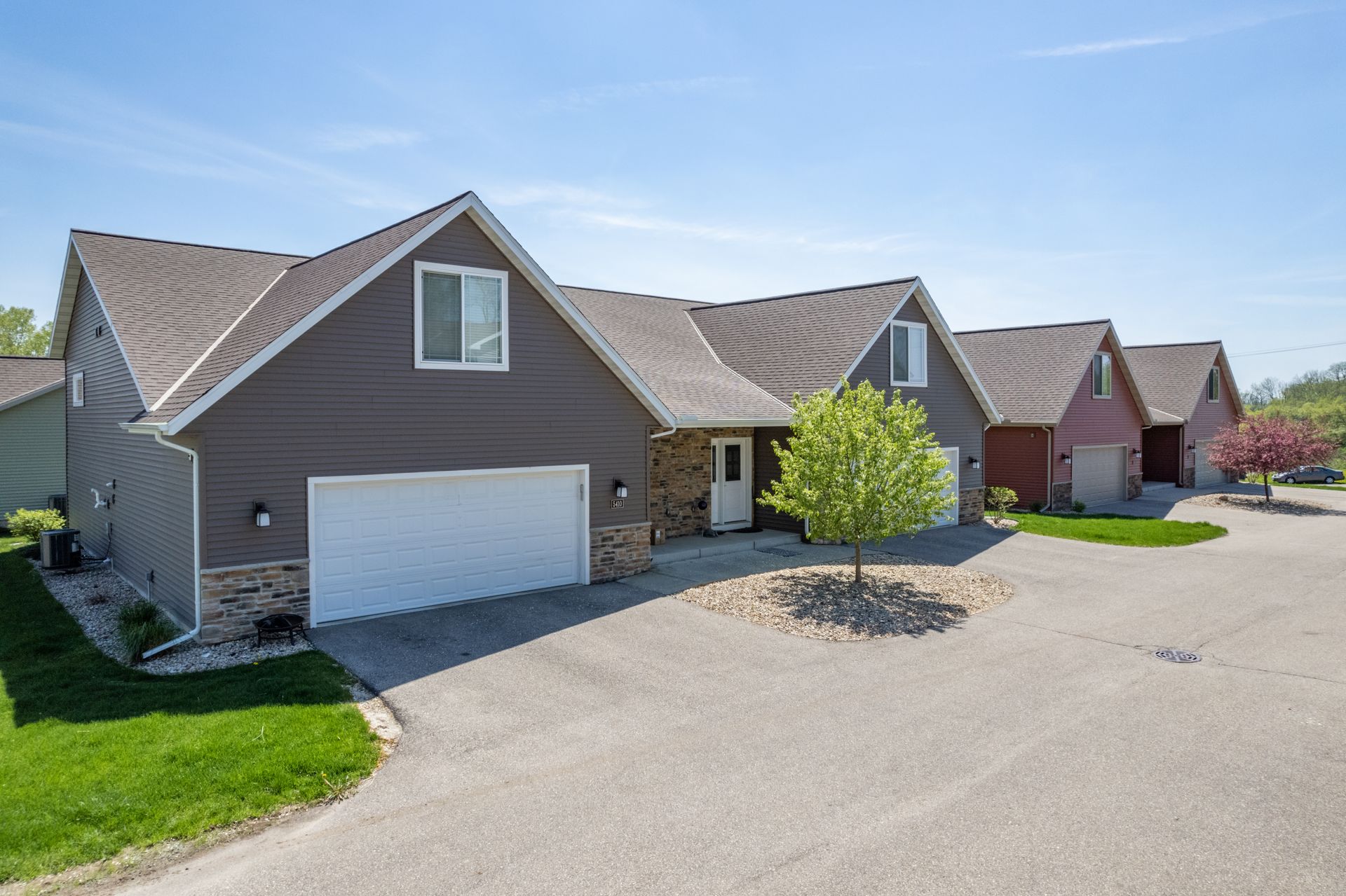 Preston Place | Lakestone Properties | McFarland WI