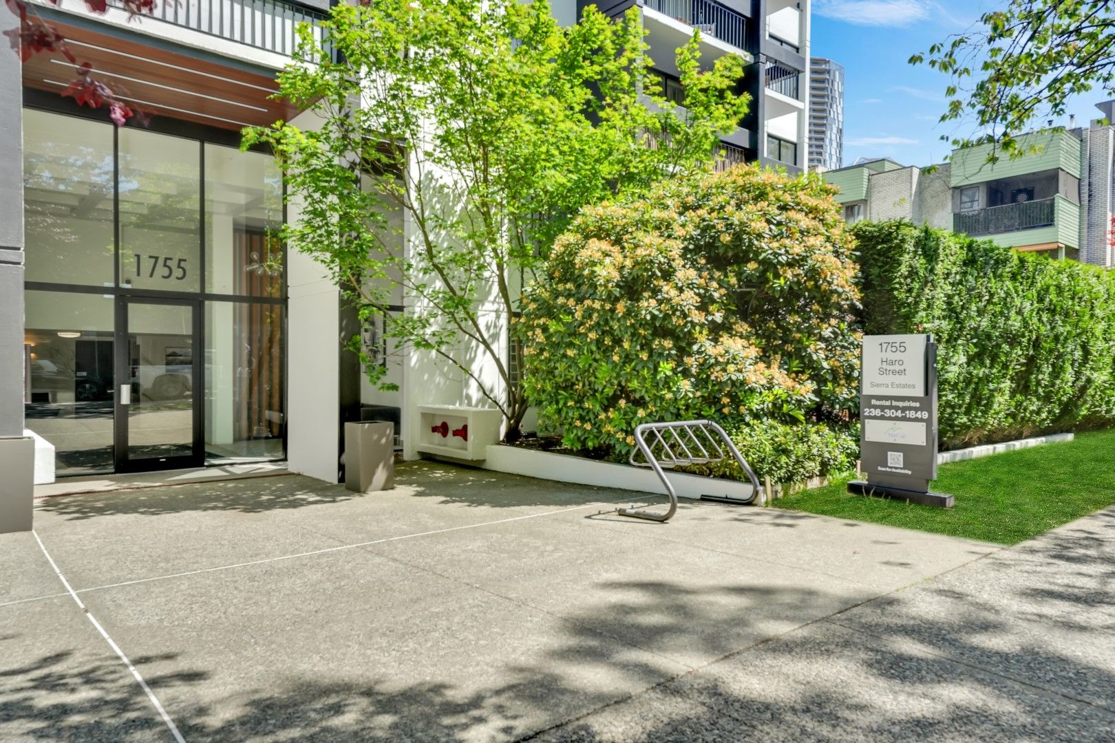 Suite and Building Pictures | Gallery - 1755 Haro Street