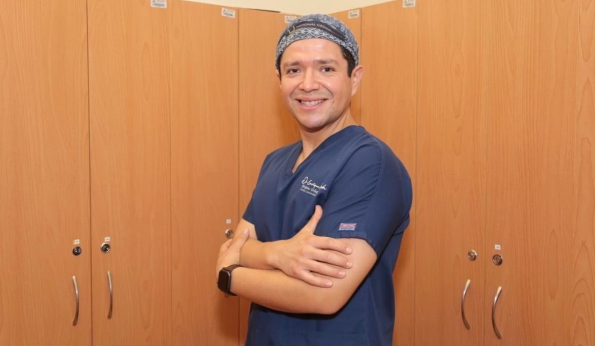 Urólogo laparoscopista en SLP - DR. ENRIQUE CERDA GUERRERO