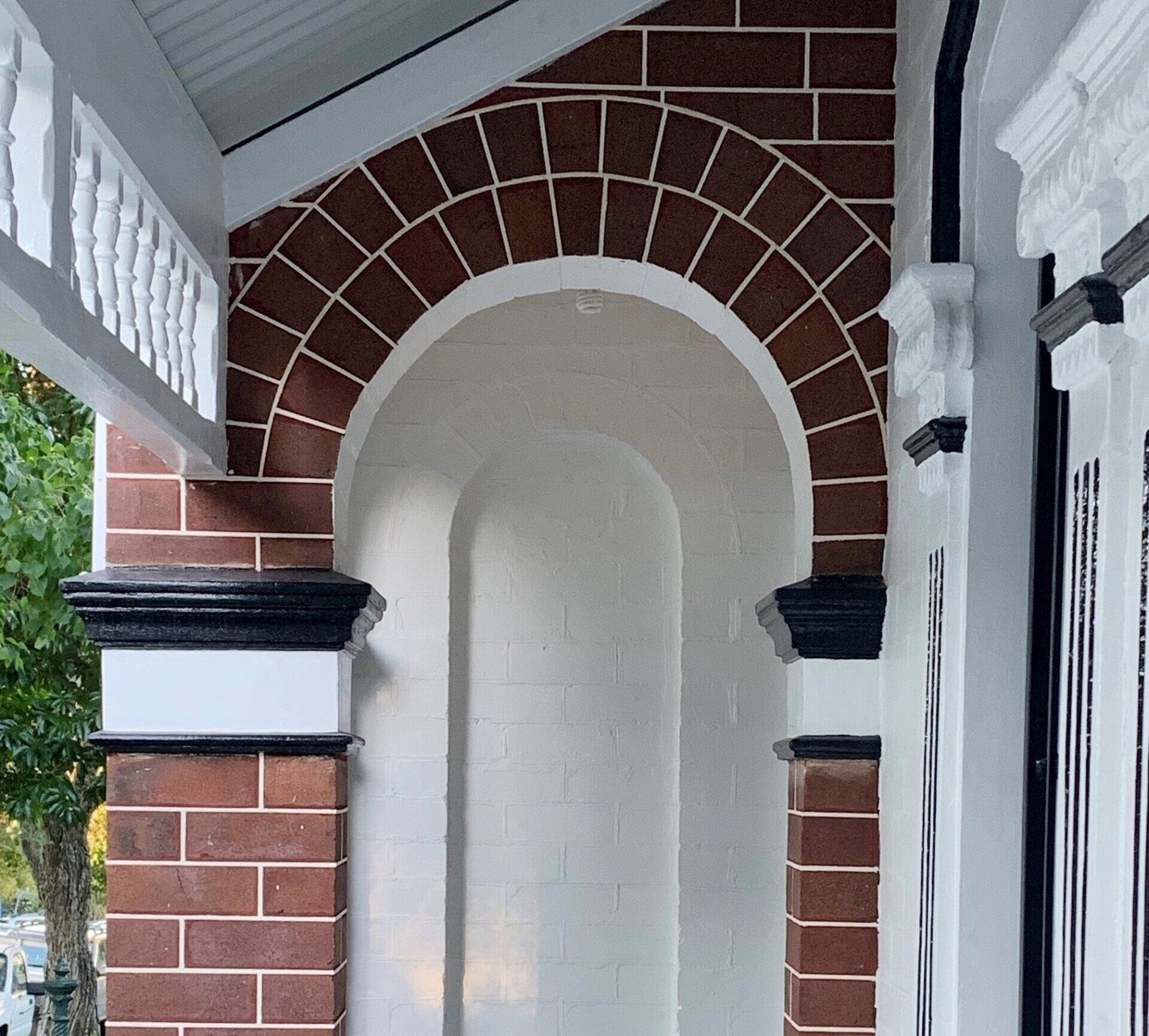 Arch and Lintel Failure: Causes, Solutions, and Prevention