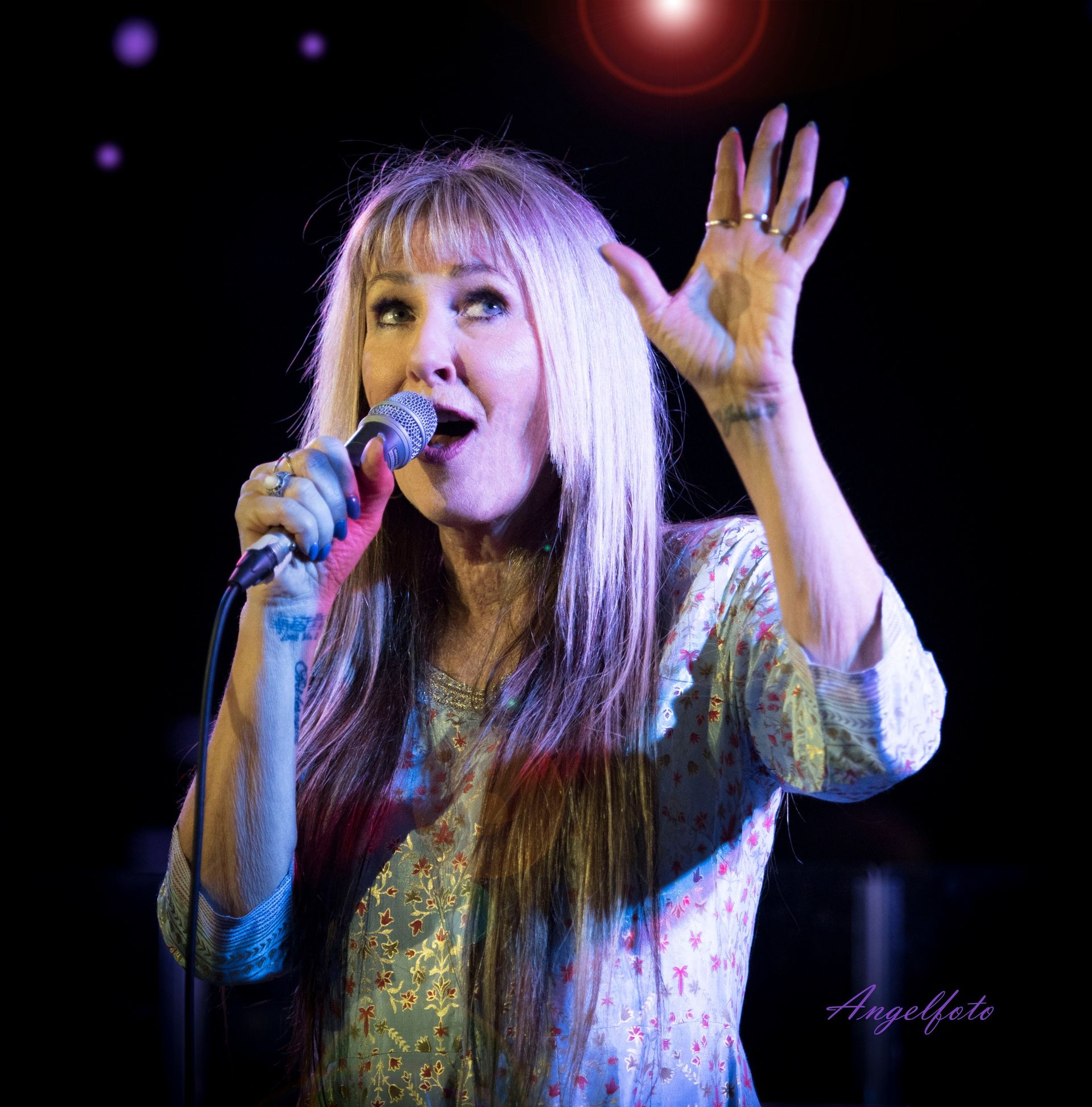 Nikki Nicholls Entertainer | Australia