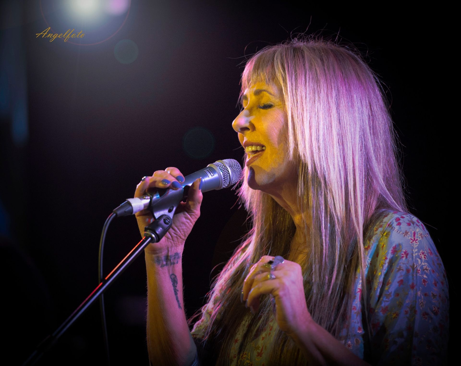 Nikki Nicholls Entertainer | Australia