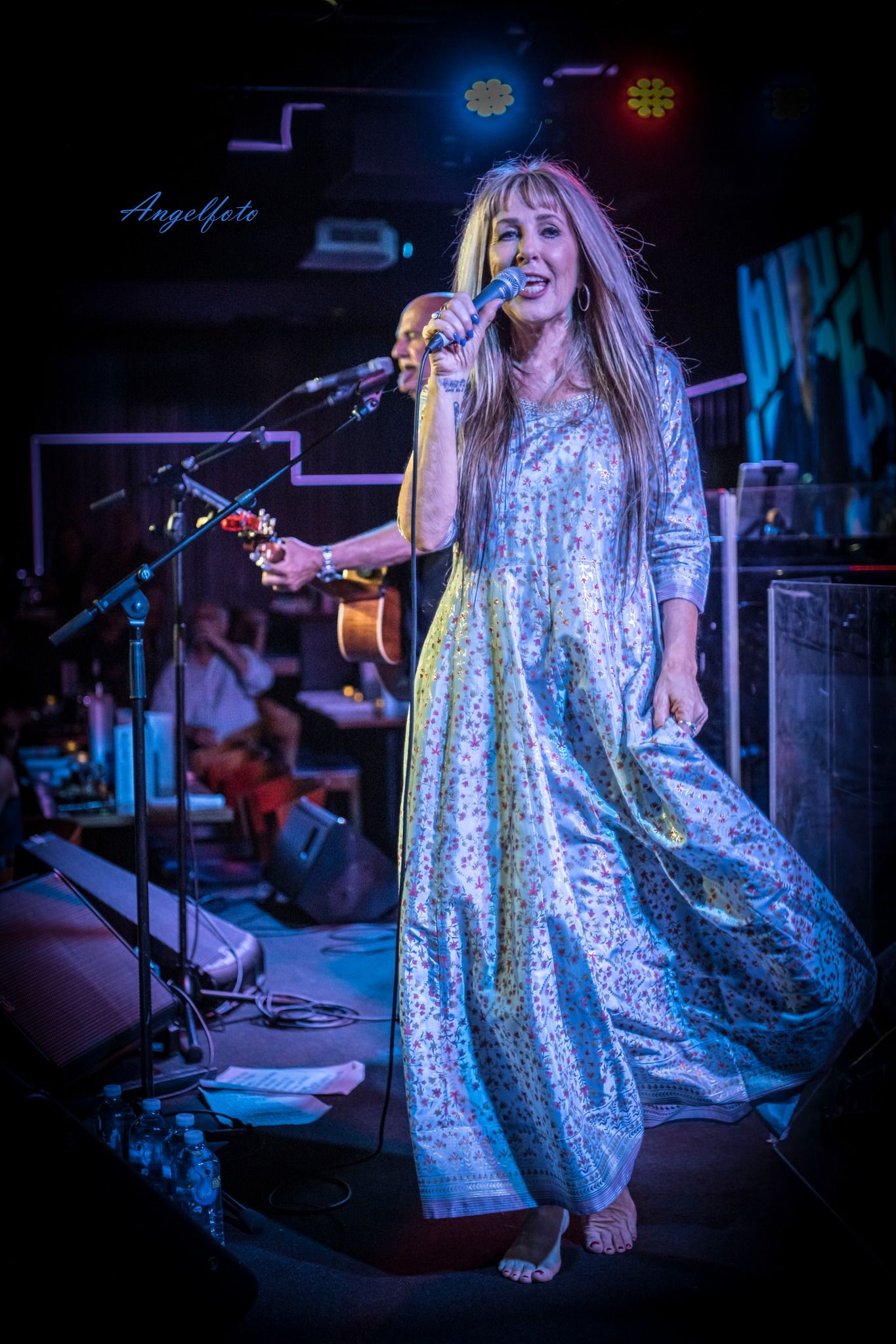Nikki Nicholls Entertainer | Australia