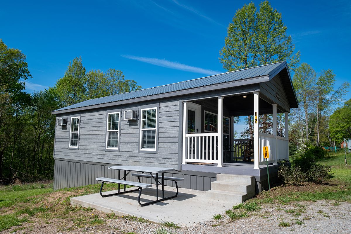 Hocking Hills Cabins
