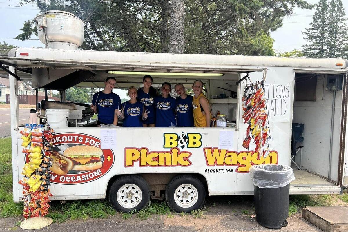 Convenience Store, Butcher Shop | Cloquet, MN | B&B Market