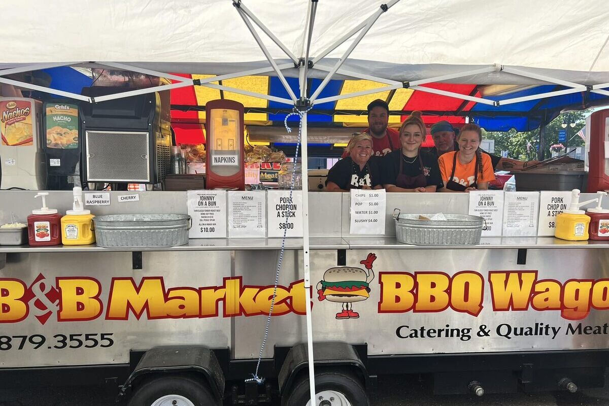 Convenience Store, Butcher Shop | Cloquet, MN | B&B Market