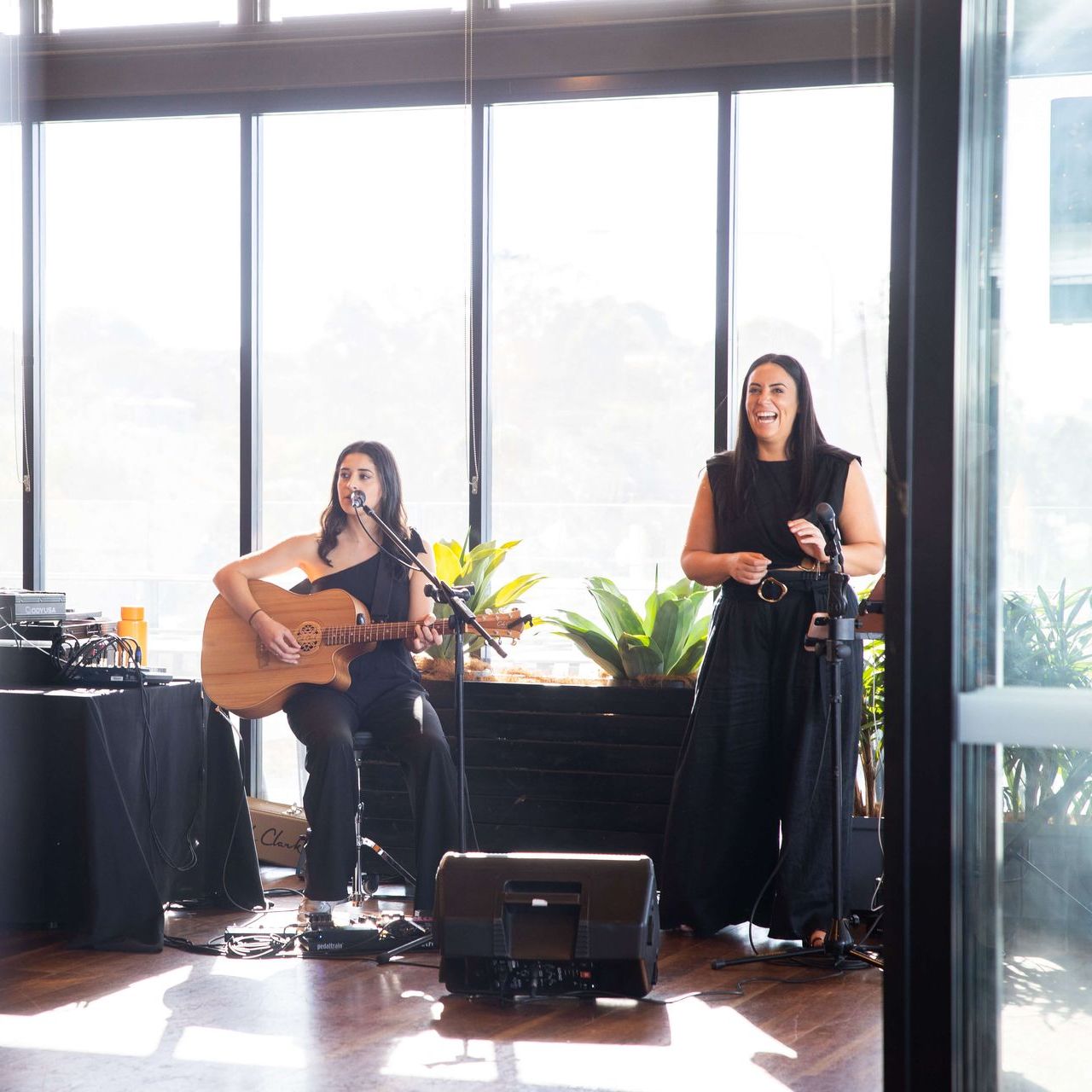 Acoustic Duo, Trio & DJ | D&S Duo | Sydney