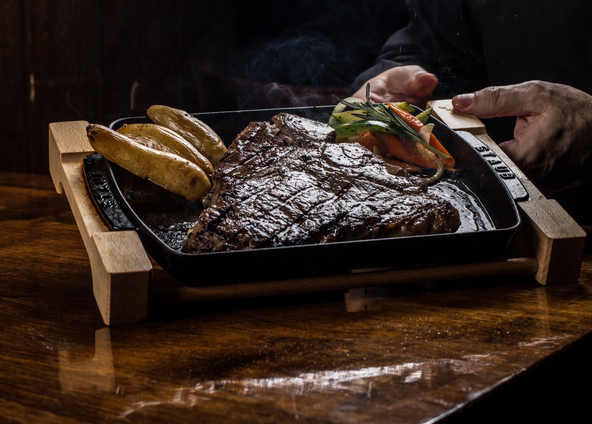 Home | La Taberna | Steaks & Tapas Bar | Dumont, NJ