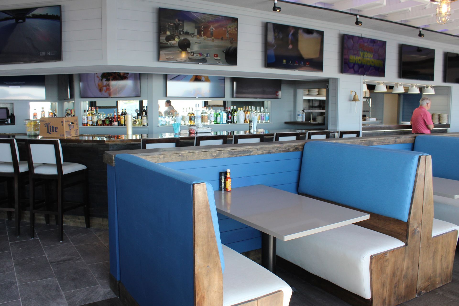 Three Fishermen Seafood Restaurant | Lee County, FL