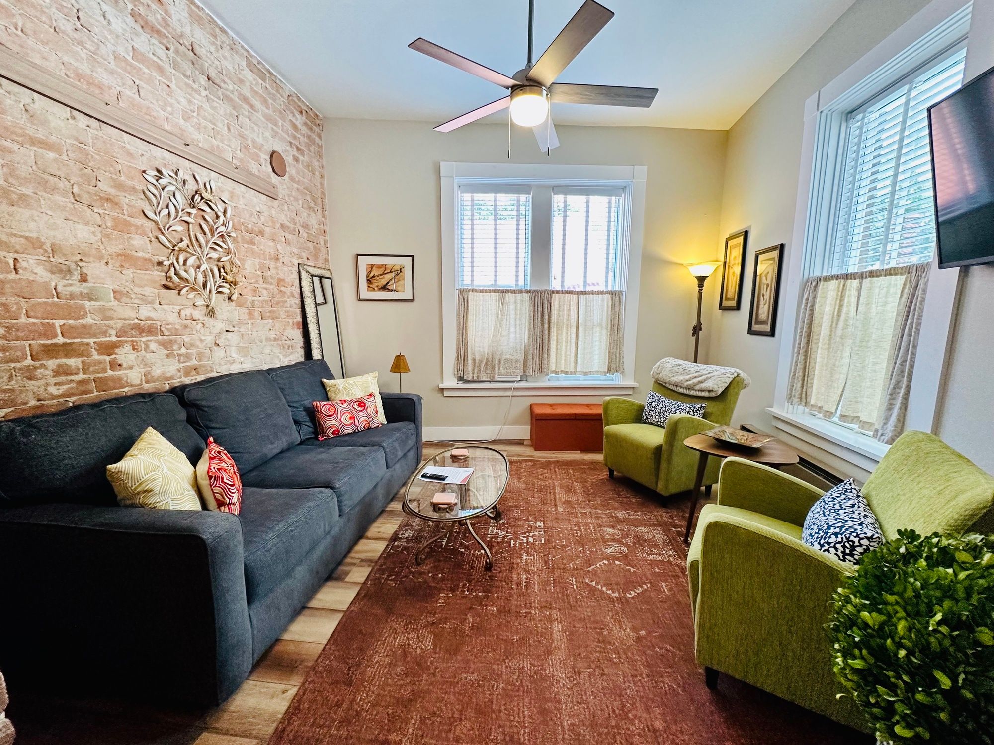 Bisbee Brownstone Suites | Gallery Slider | Book Now