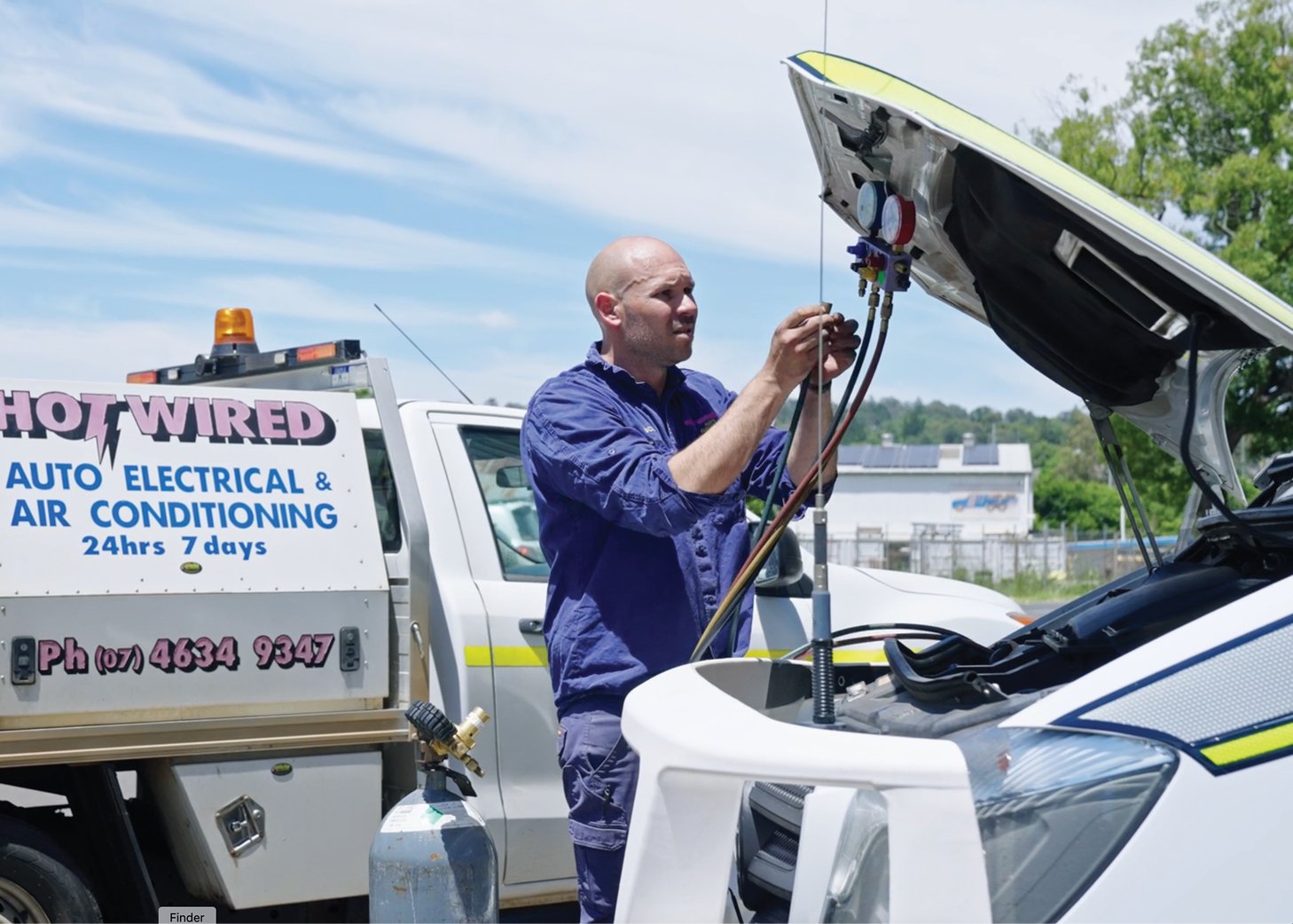 Hot Wired Auto Electrical: Home