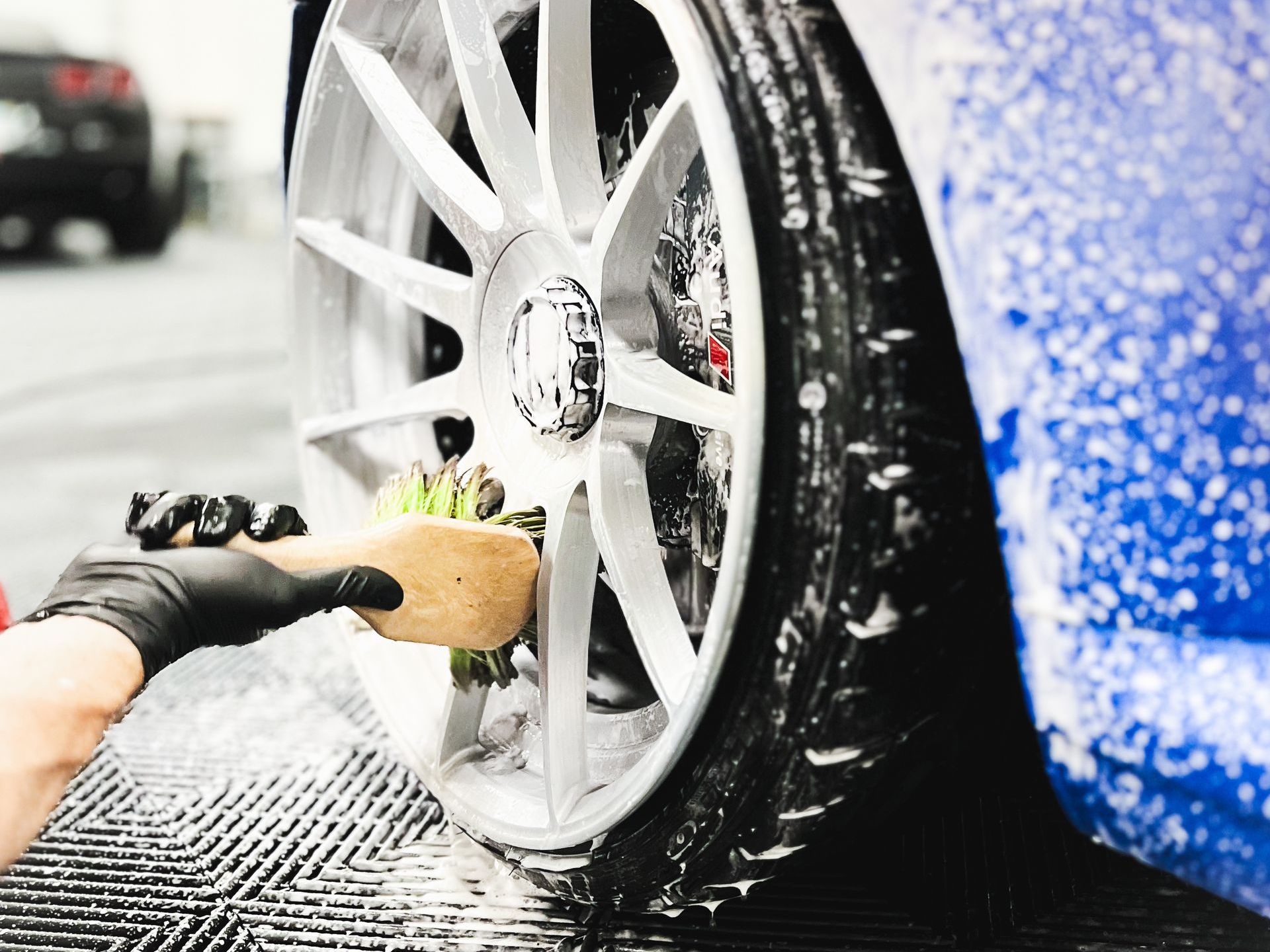 Self-Serve Maintenance Detailing and Hand Washing | The Bays
