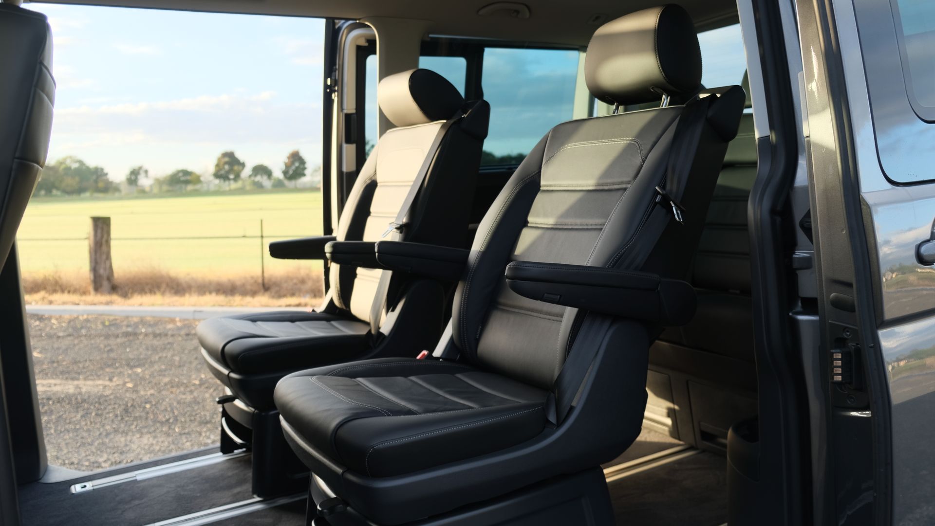 Exploring the 2022 VW Multivan Comfortline from Sutherland VW