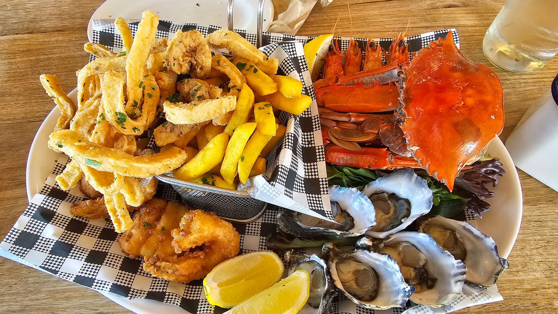 Fisherman's Wharf Restaurant: A Seaside Culinary Gem in Woy Woy