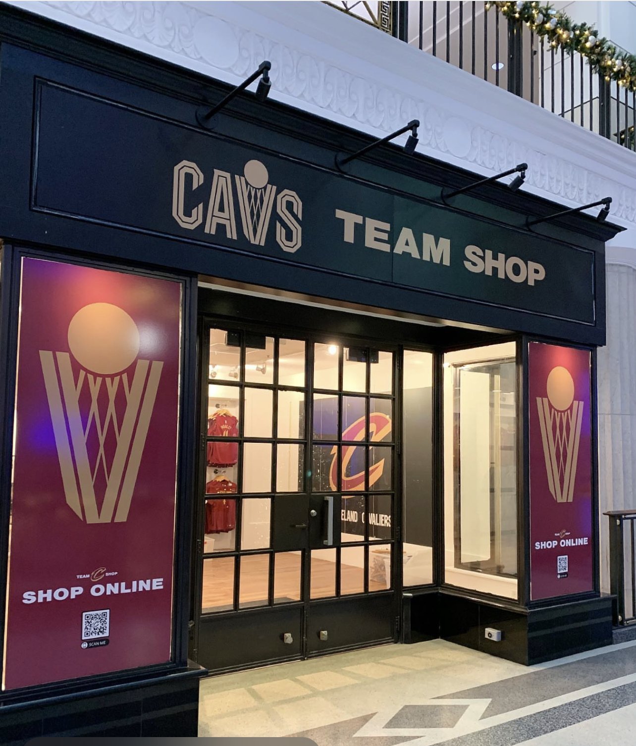 Store Front Window Graphics, Retail Window Graphics | Akron OH