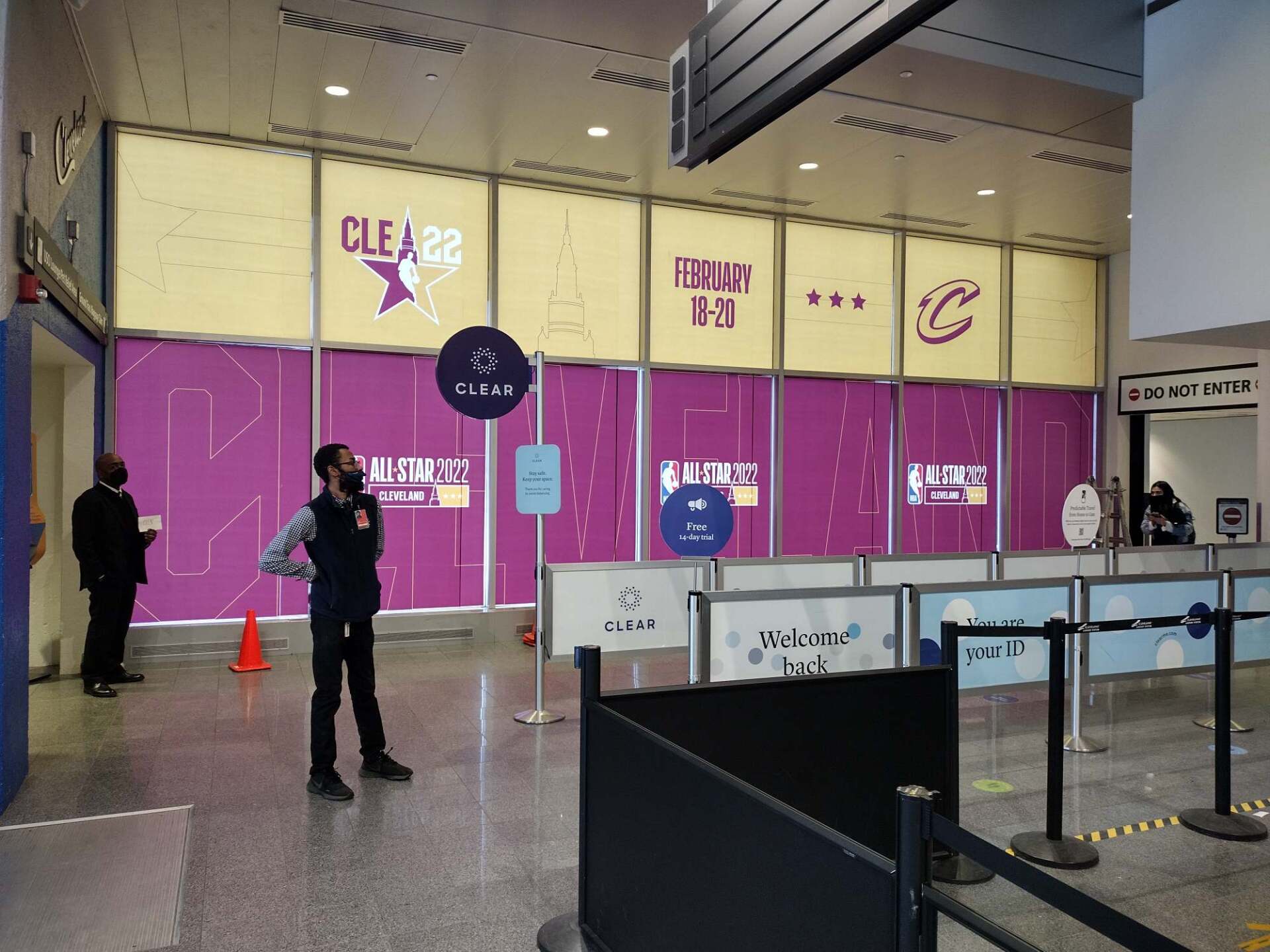 Store Front Window Graphics, Retail Window Graphics | Akron OH